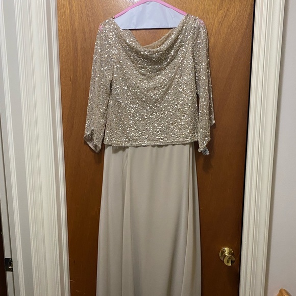 J Kara | Dresses | J Kara Long Formal Gown Beaded With Cowl Neck Size 6 ...